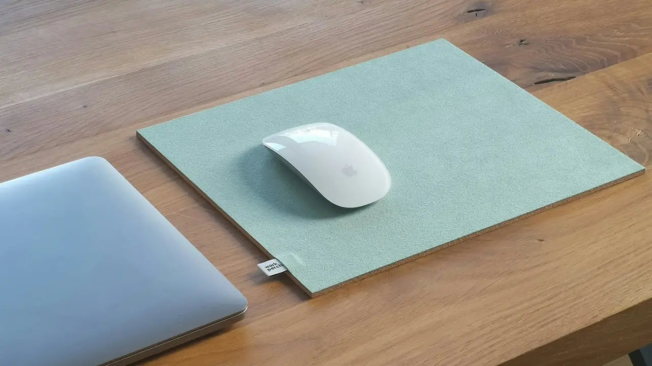 【Ultimate Guide】How to Clean Your Mousepad – Arzopa