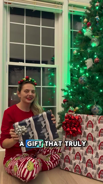 Arzopa Digital Photo Frame: Display Your Treasured Moments